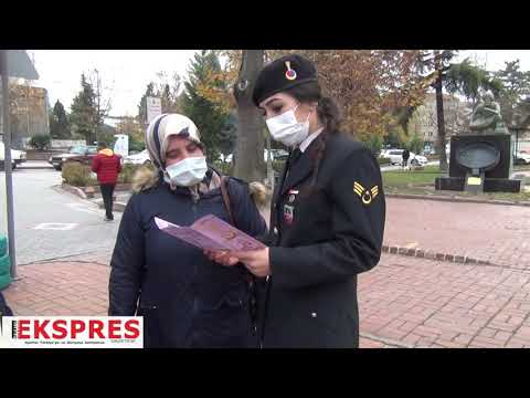 Kadınlara bir tuş kadar yakın olduklarını