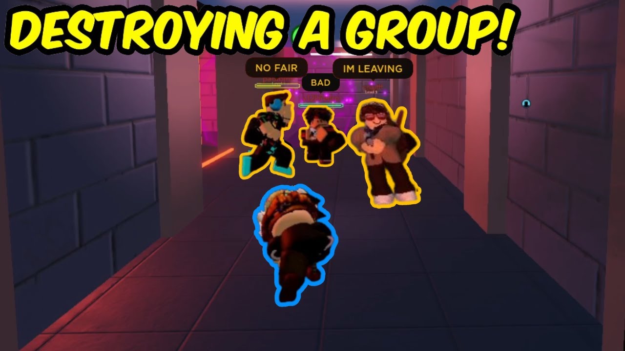 DESTROYING GROUPS OF CRIMINALS in Roblox Jailbreak! - YouTube