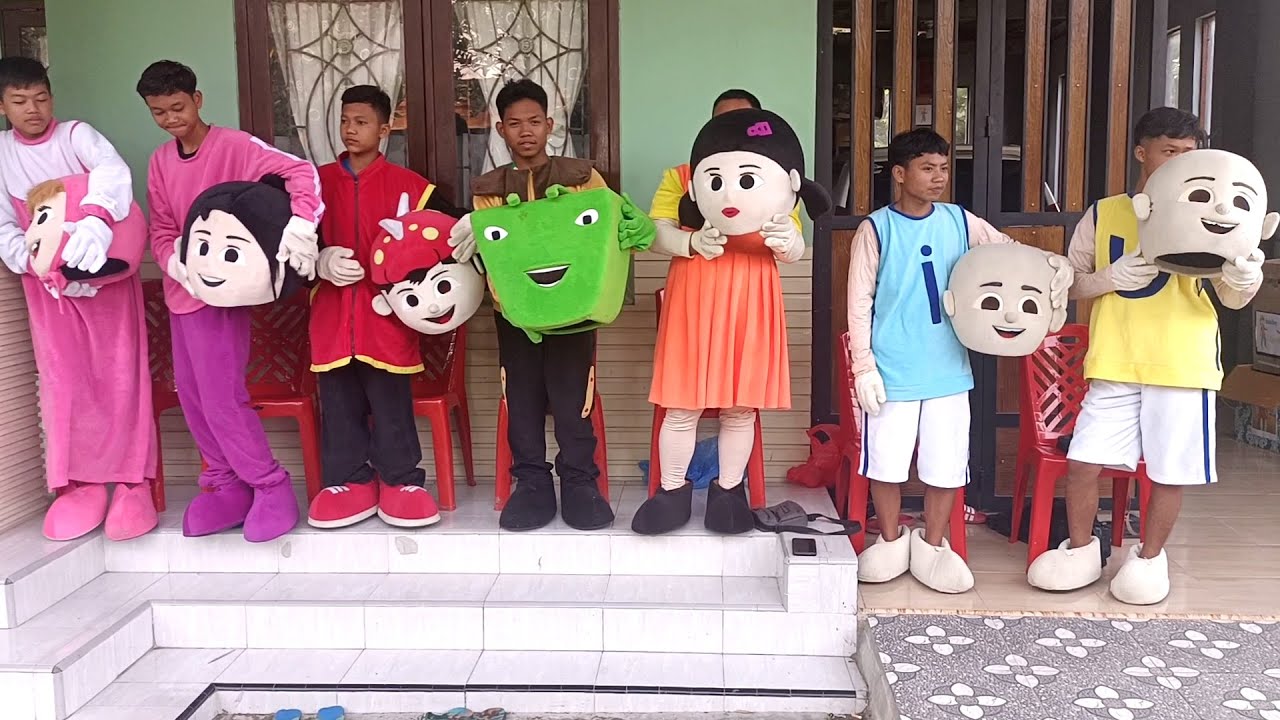 My Friends Unboxing Wearing Clown Marsha Kak Ros BoBoiBoy Adu Du Squid ...