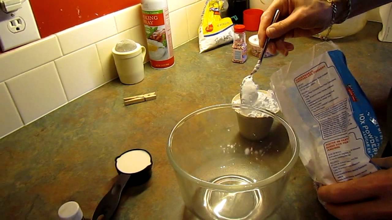 Making Anisette Cookies for Christmas - YouTube