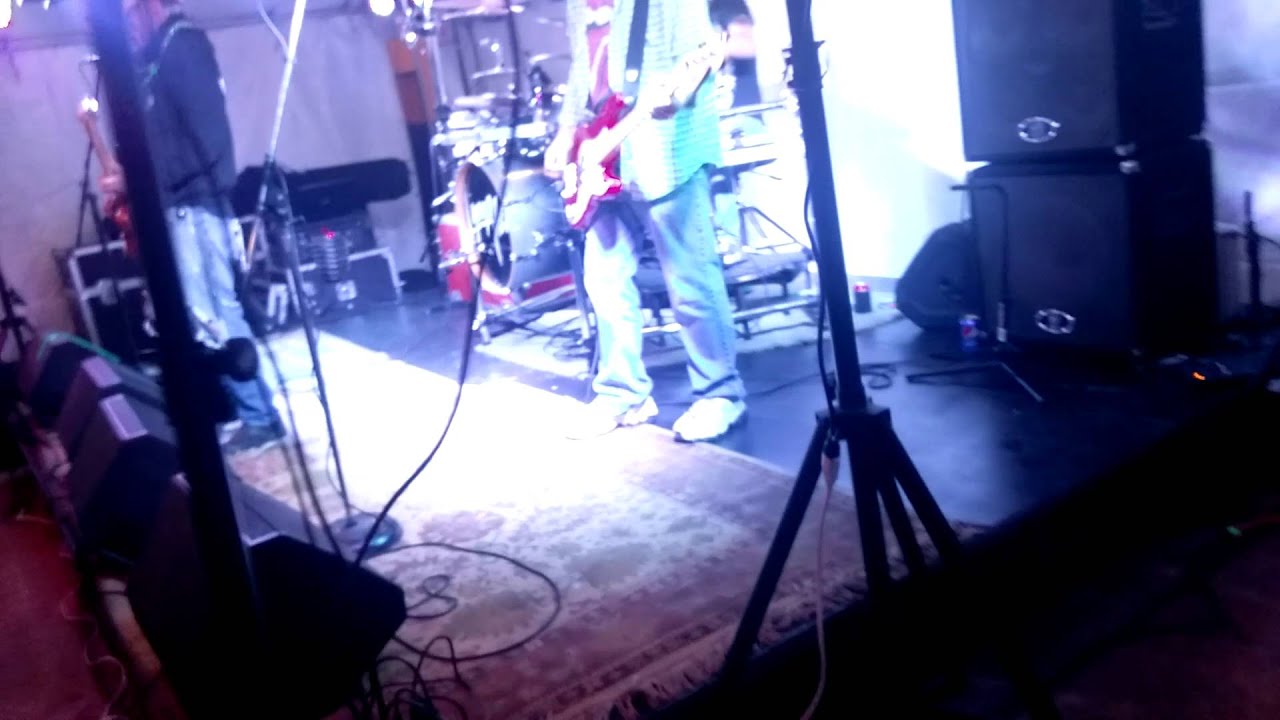 Lynn Allen "Last Night" - YouTube