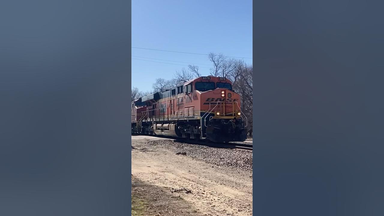 BNSF 25th Anniversary ES44AC #6078 (Gainesville, Texas) - YouTube