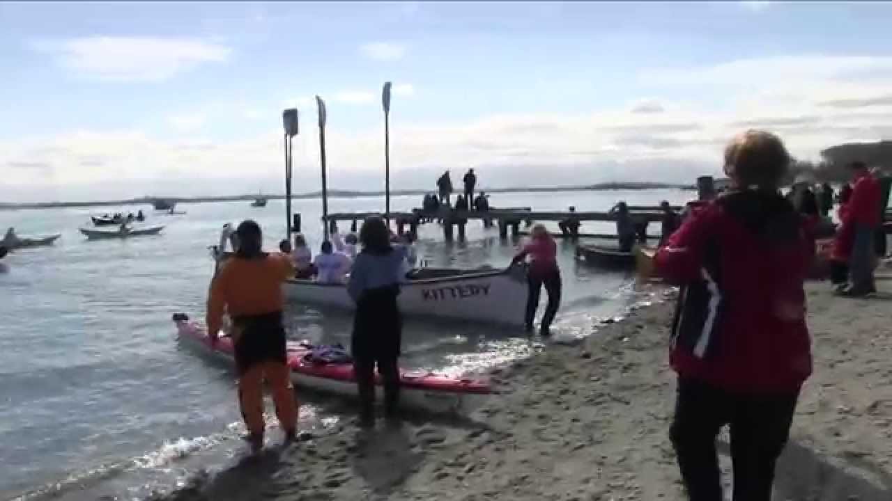 Hull Snow Row 2013 - YouTube