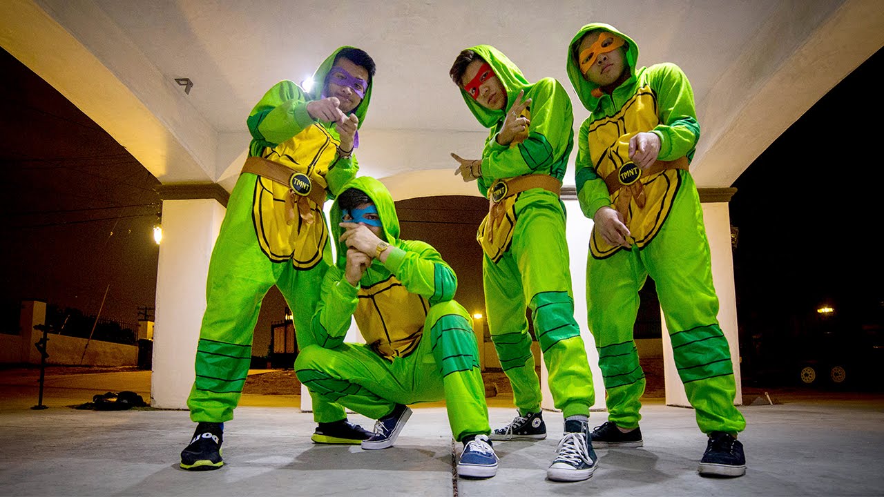 Teenage Mutant Ninja Dancers - YouTube