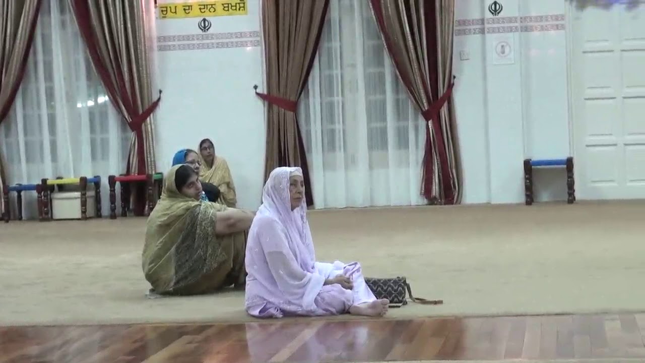 BHAI SATNAM SINGH SAGAR - KHAVEH KHARCHE RAL MIL BHAYEE - YouTube