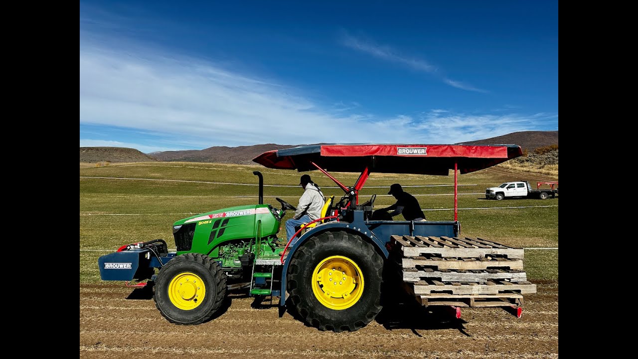 Turfgrass/sod farming opportunity! Brouwer 1576 Sod Harvester for sale ...