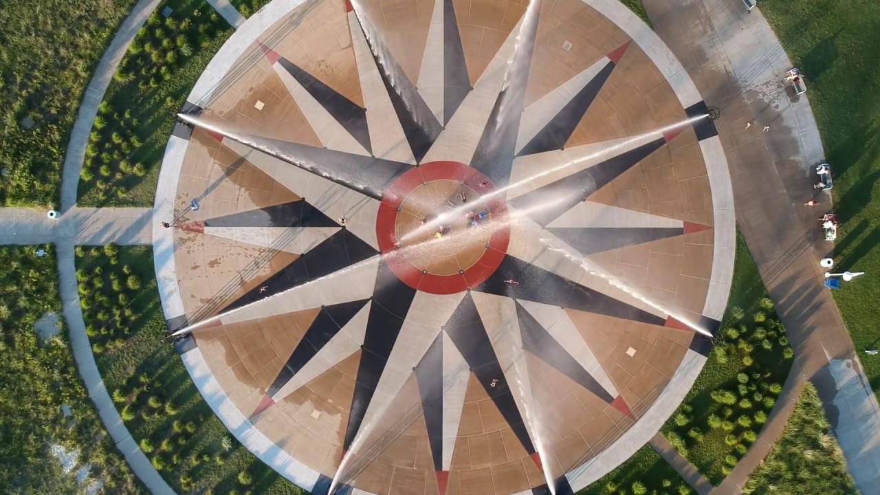 Whirlpool Compass Fountain at Silver Beach County Park - YouTube