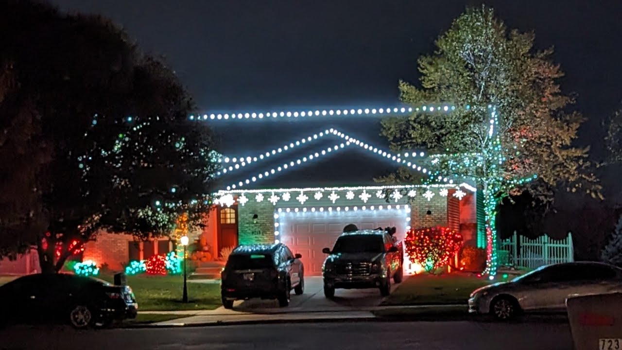 How to Hang Christmas Lights to Ridgelines Like a PRO // C9 LED ...