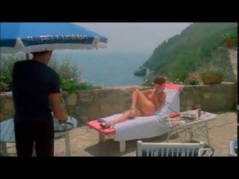 Nadia Cassini   Spogliamoci Cosi Senza Pudor  CLIP 03
