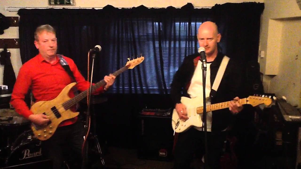 The Neptune Open Mic - Chris Firminger Plays The Shadows - 24-04-2016 ...