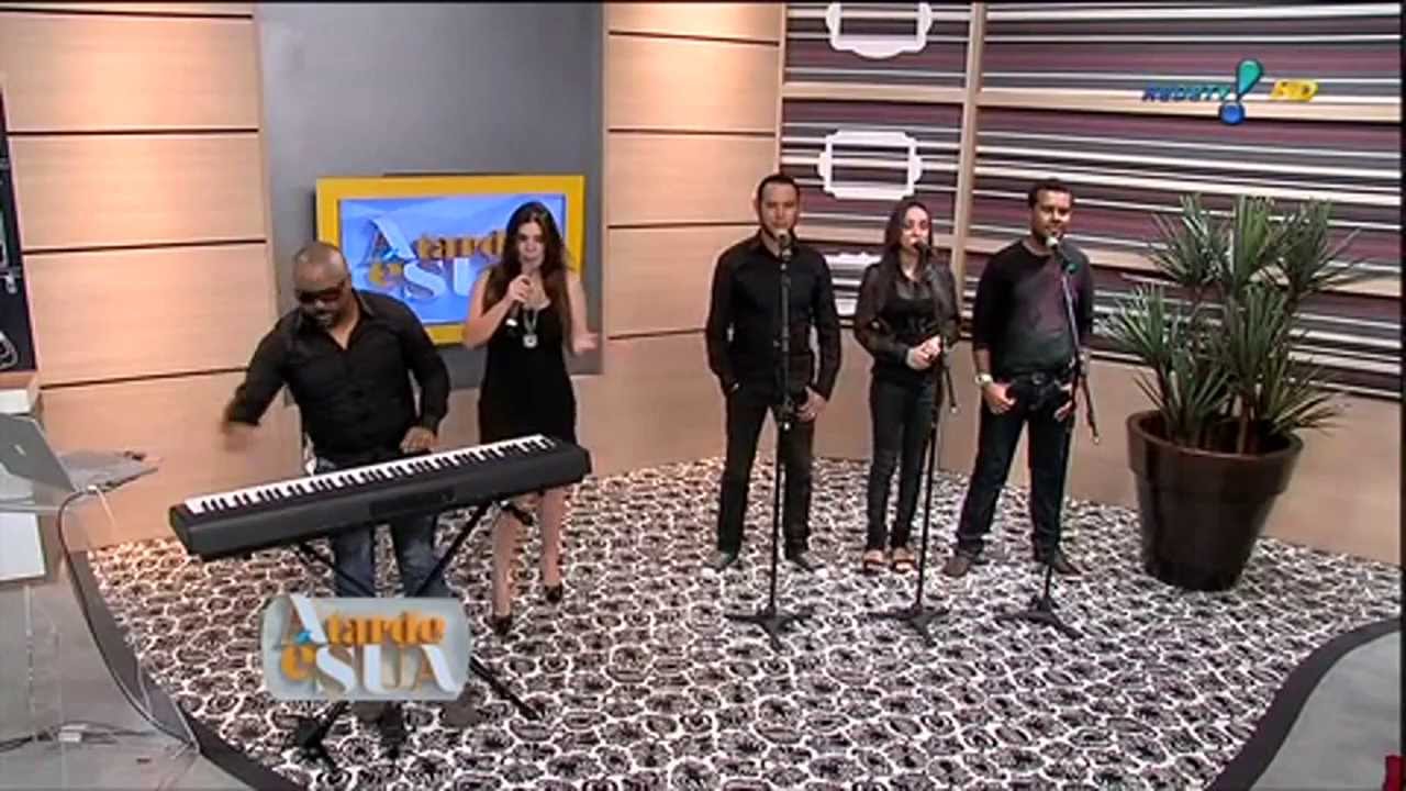 Turma do Balão Mágico SIMONY "ao vivo" Ursinho Pimpão. - YouTube