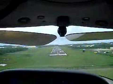 LANDING RW17 SBSV SR22 CIRRUS AIRPLANE