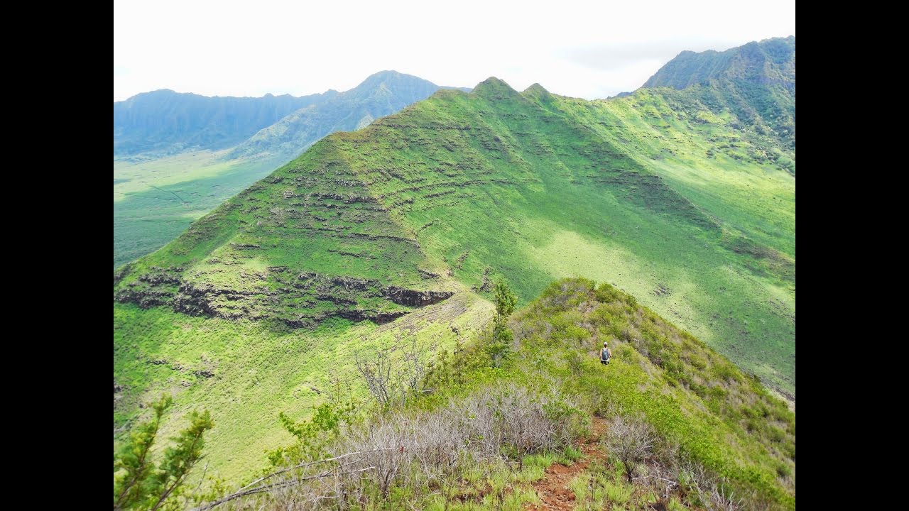 howzitboy hikes:Pu'u Heleakala: the Hawaiian Pyramid! - YouTube