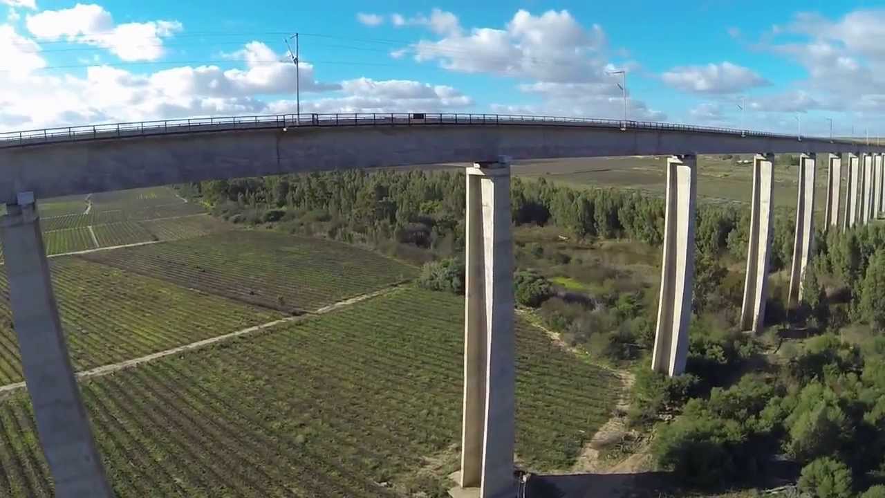 Sishen - Saldanha railway bridge near Vredendal - YouTube