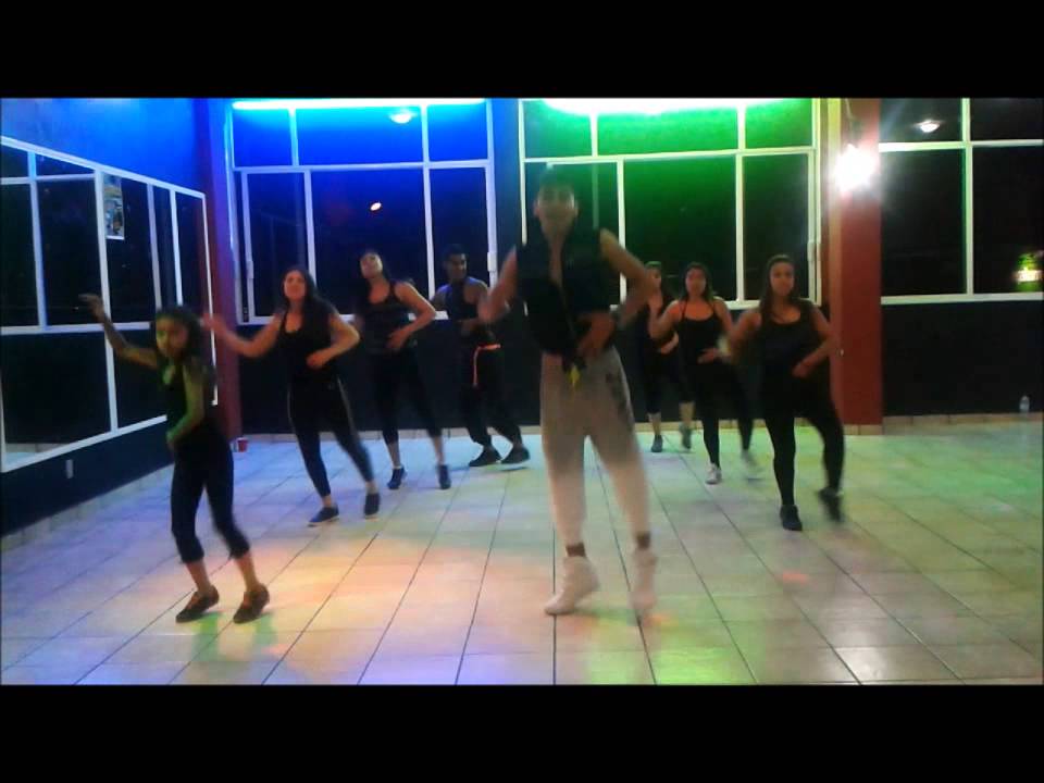 Arthur Arroyo- EL COCO NO de Roberto Jr. Y su bandeño/ Be my Lover by ...