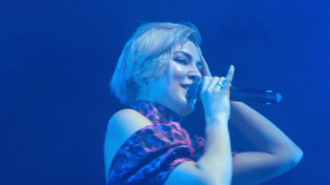 MARUV концерт LIVE отрывок - YouTube