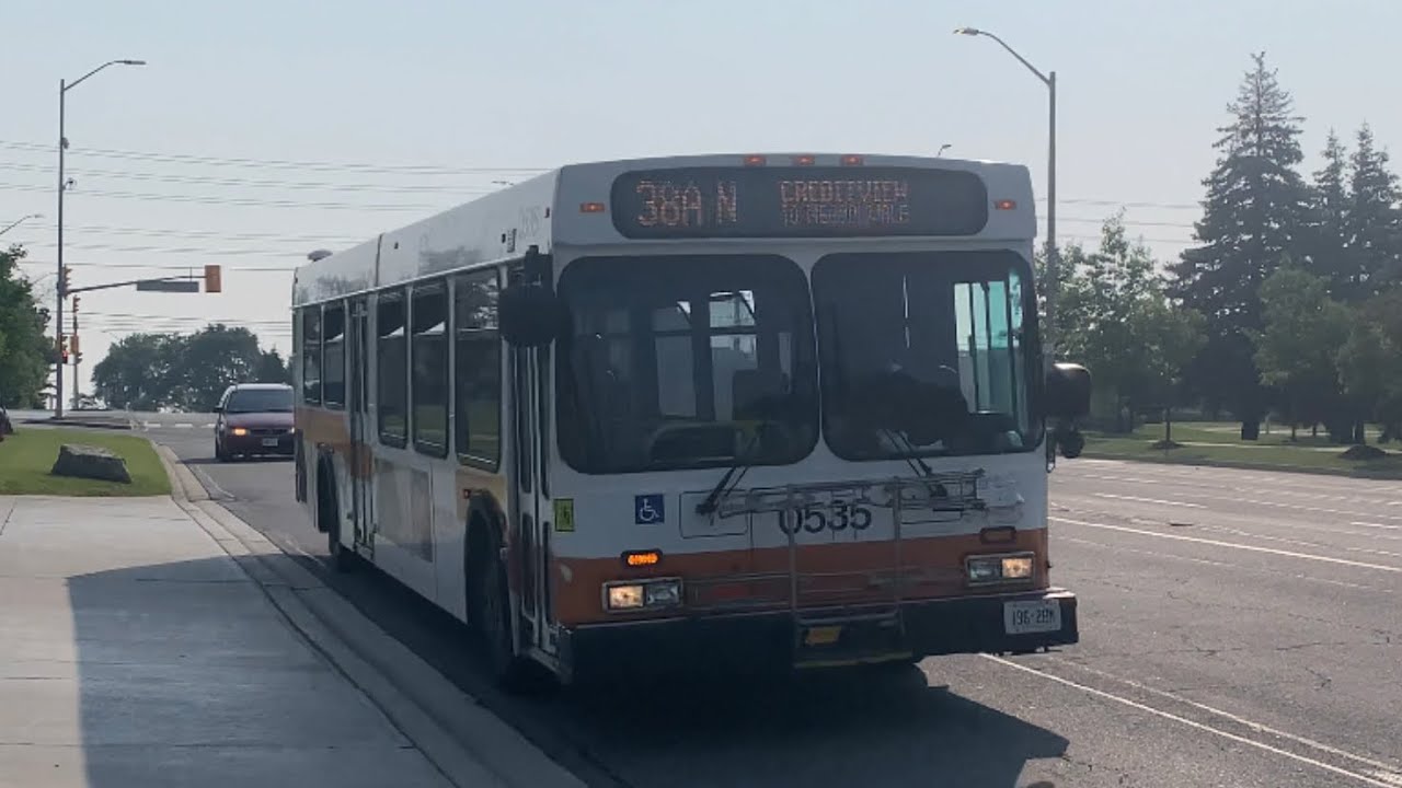 MiWay 2005 New Flyer D40LF 0535 | 38A Creditview - YouTube