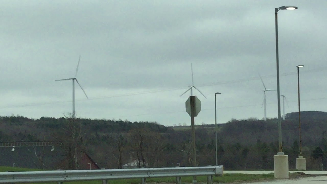 Wind Turbines in Somerset, Pennsylvania - YouTube