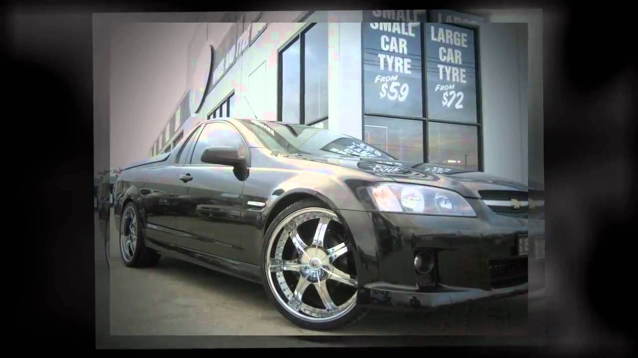 Holden VE 22 inch custom rims Lexani CS2 mag wheels - YouTube