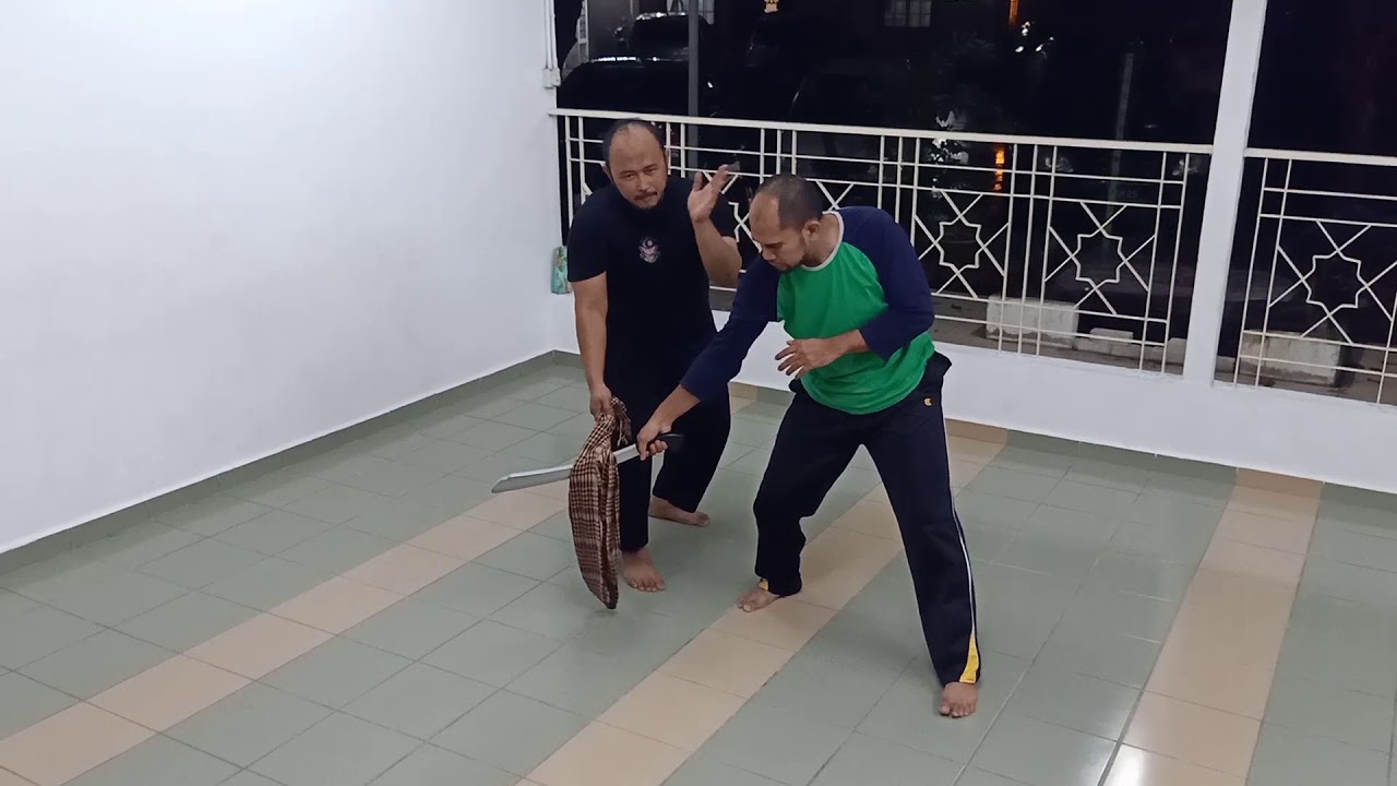 Silat Sekilat: Cindai - YouTube