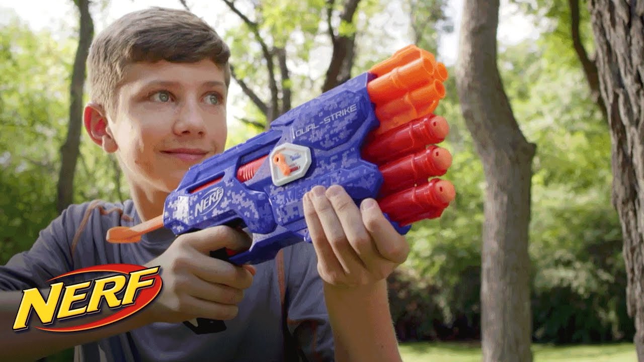 NERF Hungary - 'Dual-Strike' TV Spot - YouTube