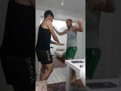 suriyeli kafayi bulunca.