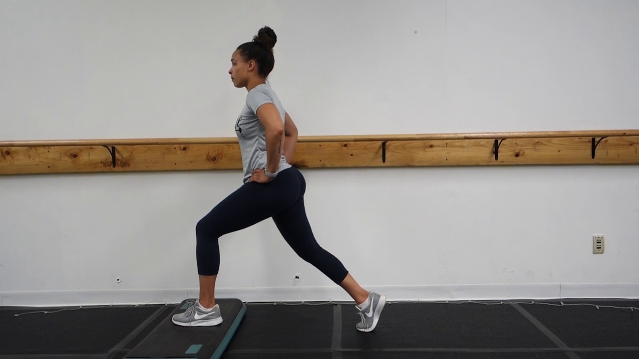 BW Front Foot Elevated Split Squat - YouTube
