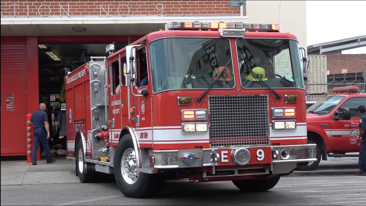 LAFD Engine 9 Responding - YouTube