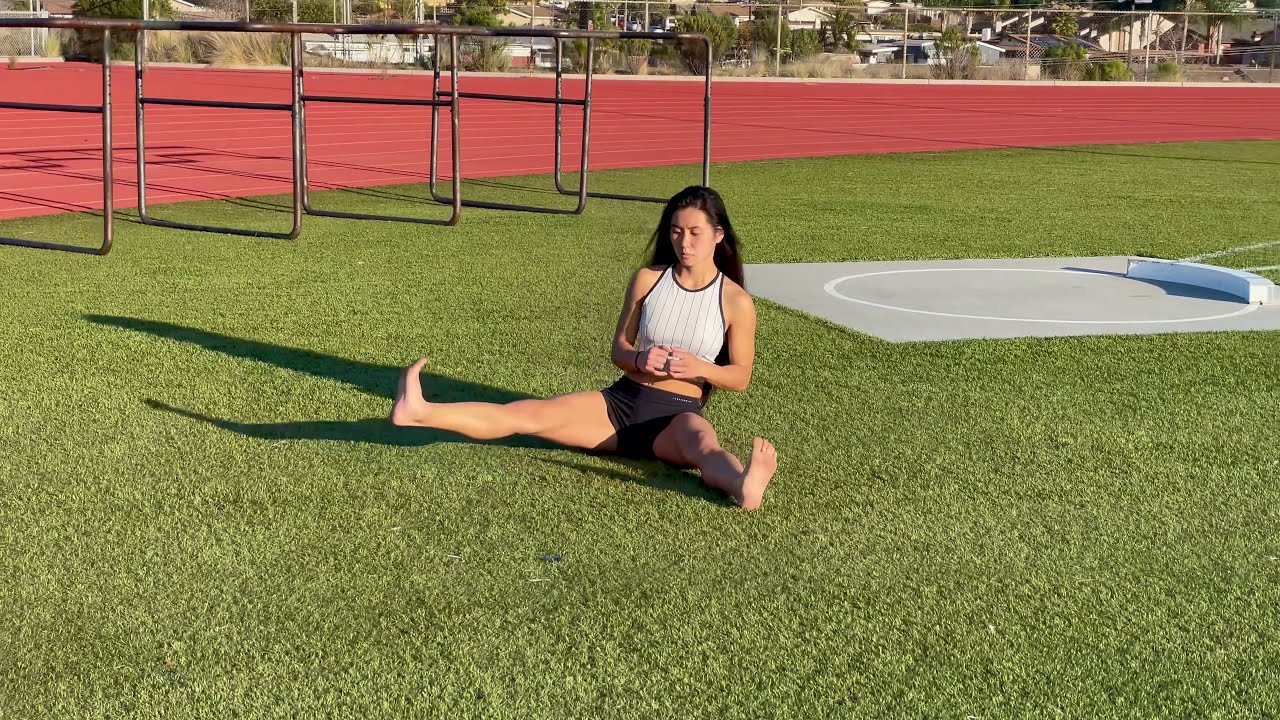 Circle/straddle QL walk - YouTube