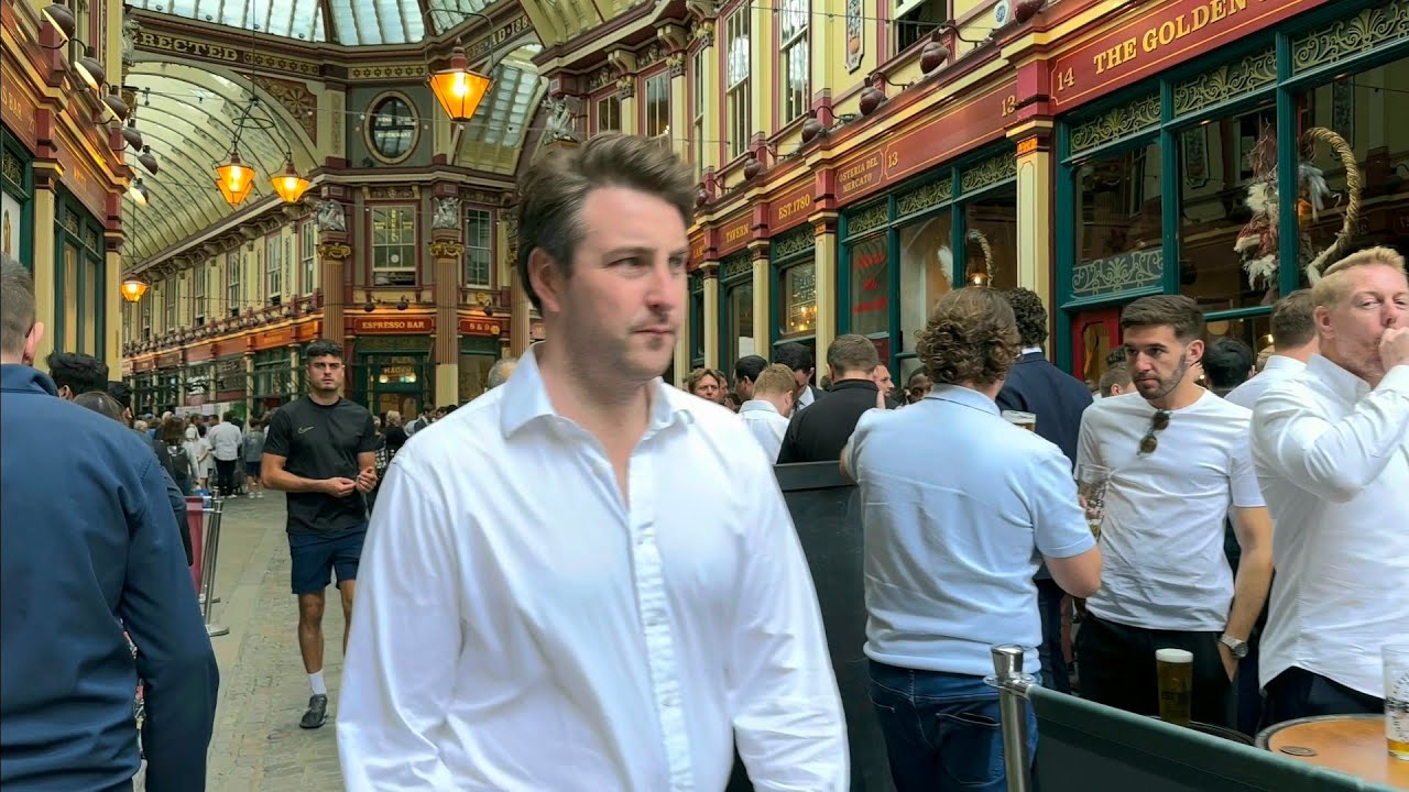 CITY OF LONDON WALK: INSIDE LONDON'S FINANCIAL DISTRICT AND ICONIC ...