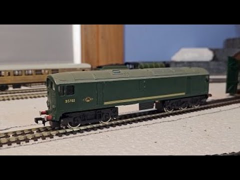 Hornby Dublo Class 28 Co-Bo : Repair Request - YouTube