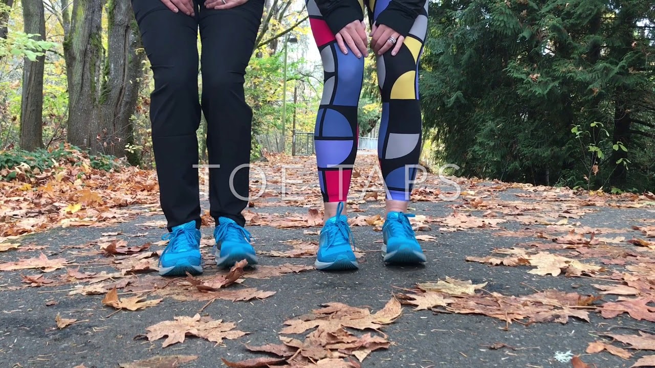 Dynamic Warm-Up: Toe Taps - YouTube