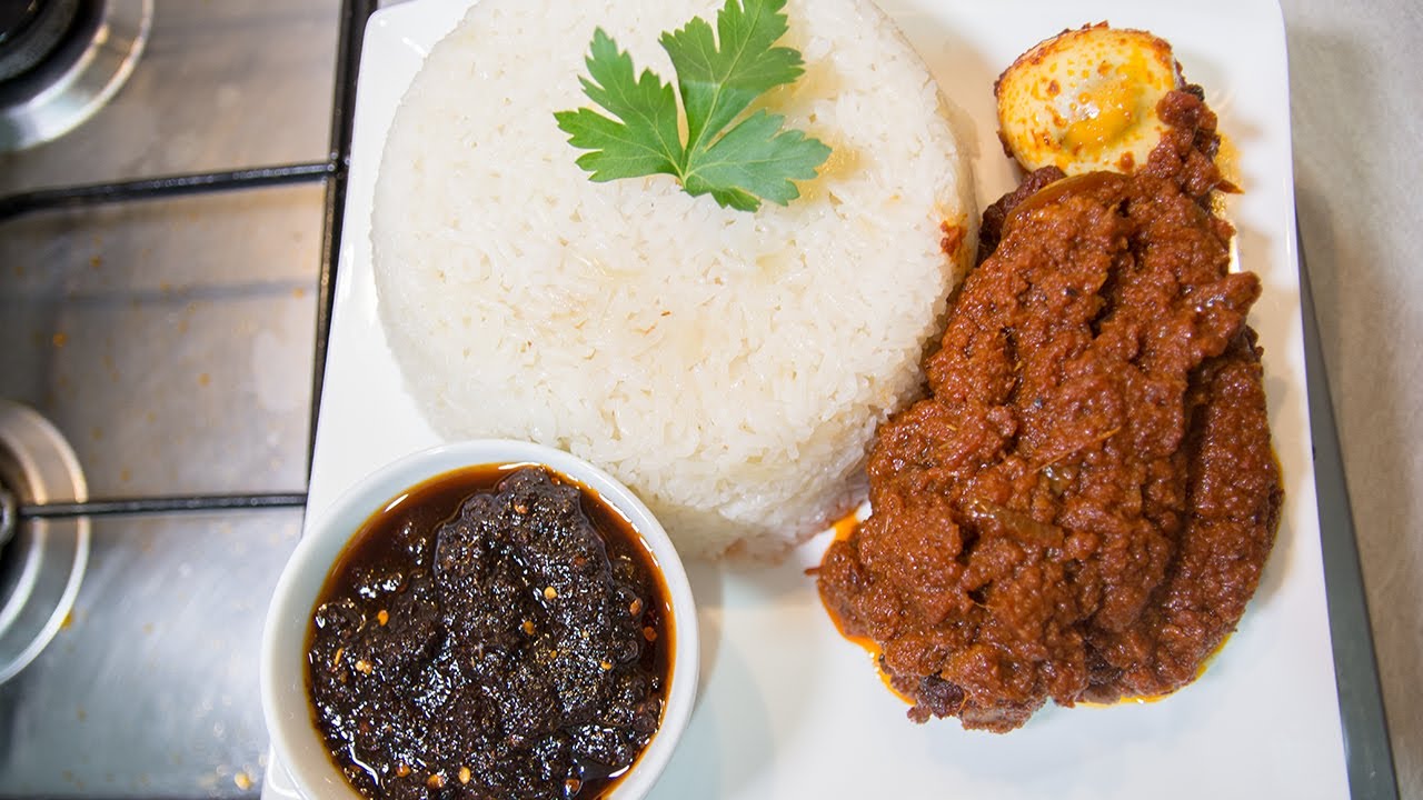 How to prepare delicious Chicken stew/sauce ||Ghanaian style|| # ...