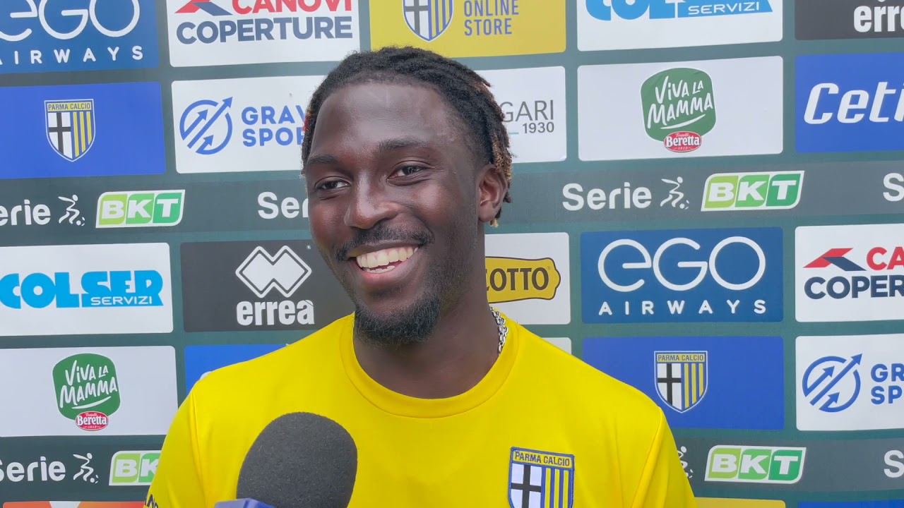 Aliou Traore: "Un onore poter indossare questa maglia" - YouTube
