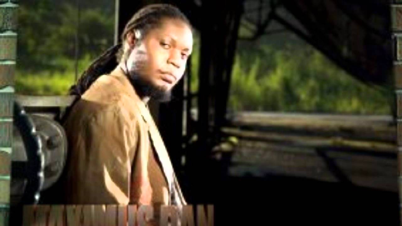 Maximus Dan - God Army (Revolution Mix) - YouTube