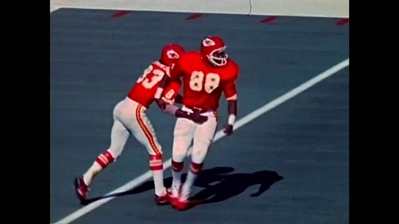 1975-10-12 Oakland Raiders vs Kansas City Chiefs - YouTube