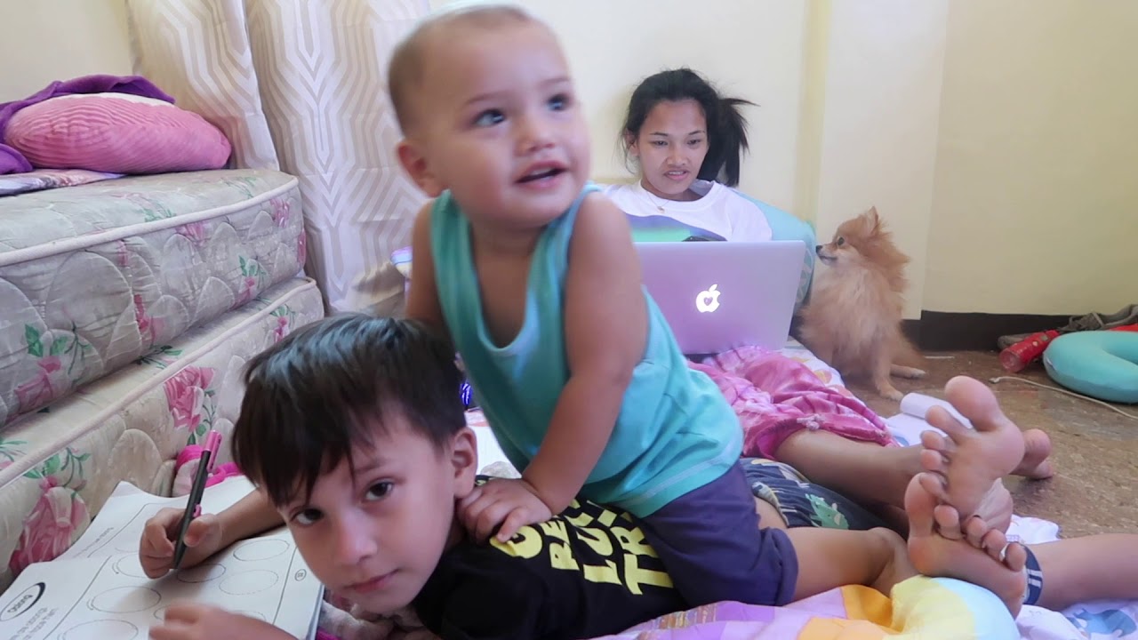 JOSEPHYN SHOWS BRAEDEN THE BUBBLES 😂😂 FIL-AM KIDS IN THE PHILIPPINES ...