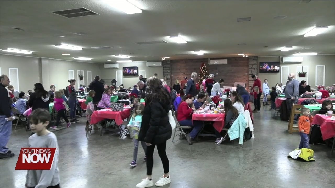 Children's Hometown Holiday weekend wraps up with Breakfast with Santa ...