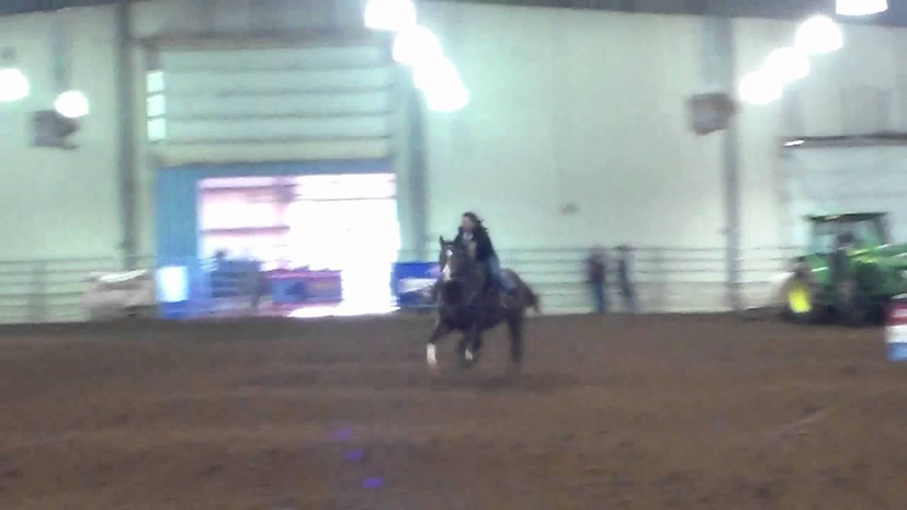 Bad barrel racing fall - YouTube