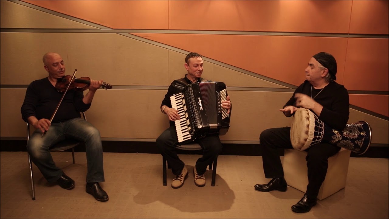 Accordian Baladi 1 - YouTube