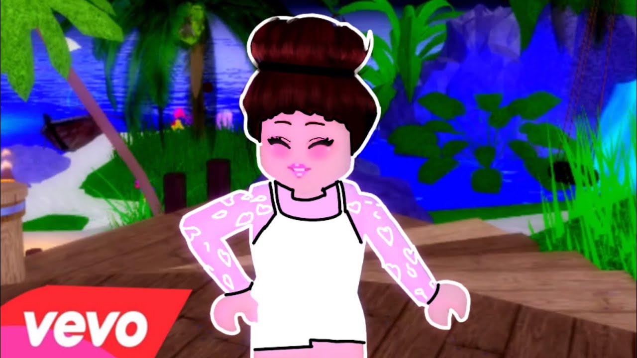 PRETTY’S ON THE INSIDE- Chloe Adams| •Roblox Royale high music video ...