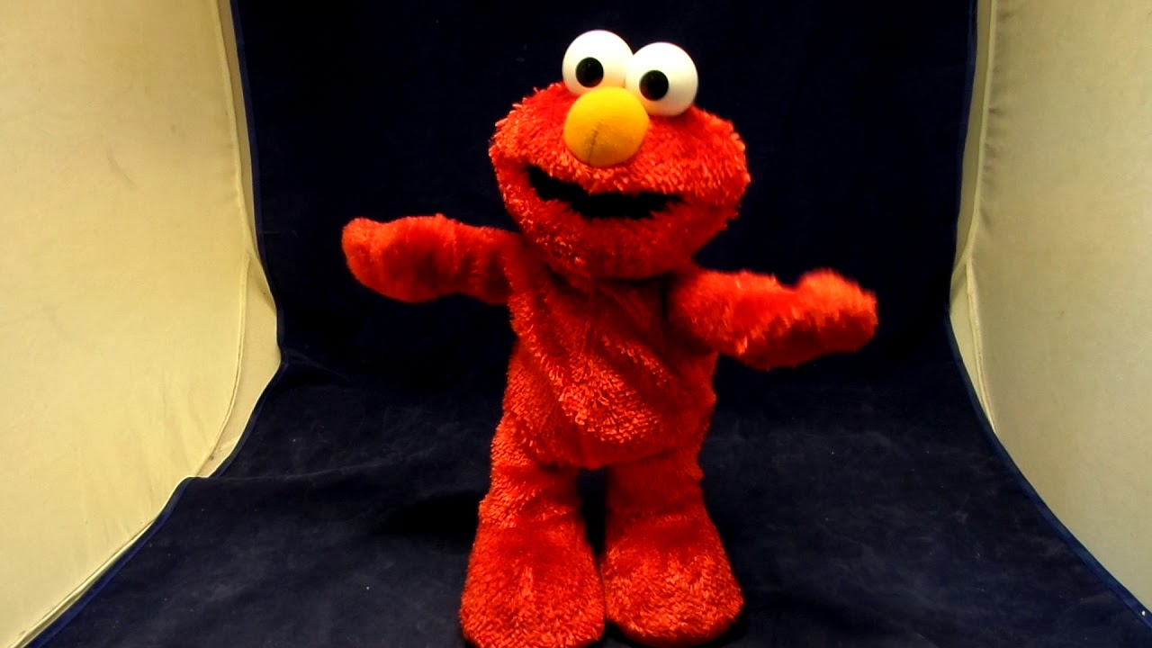 Hokey Pokey Elmo in action - YouTube