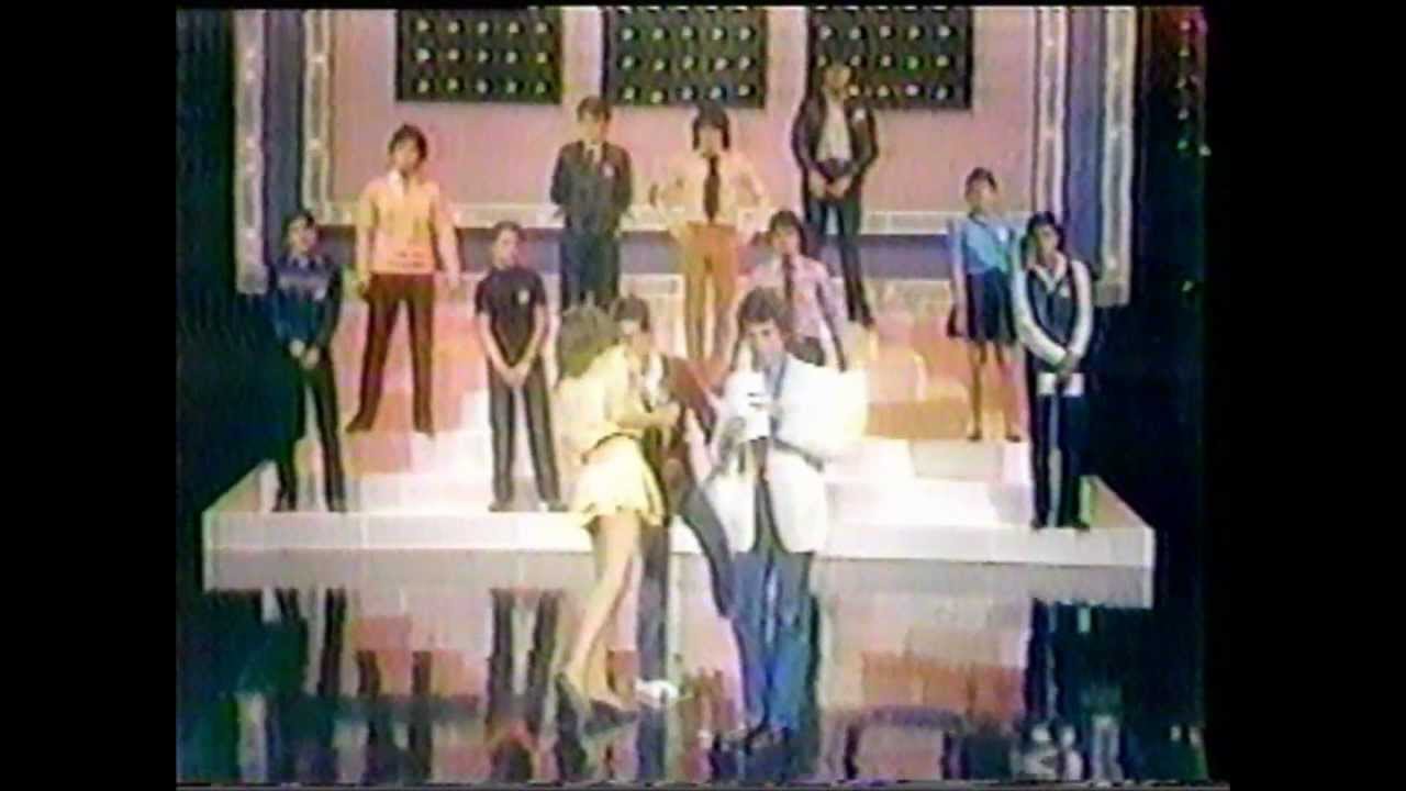 XETU, Mario Pintor en Canta Canta 1984 - YouTube