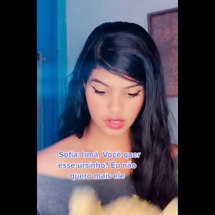 Pov: Você pode ver quanto a pessoa tem de dinheiro tocando em algum item pessoal dela - YouTube