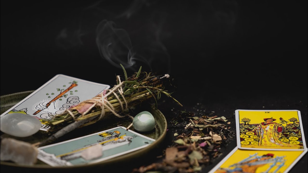 Collective Tarot Reading 💫 🔮 🪬 #tarot - YouTube