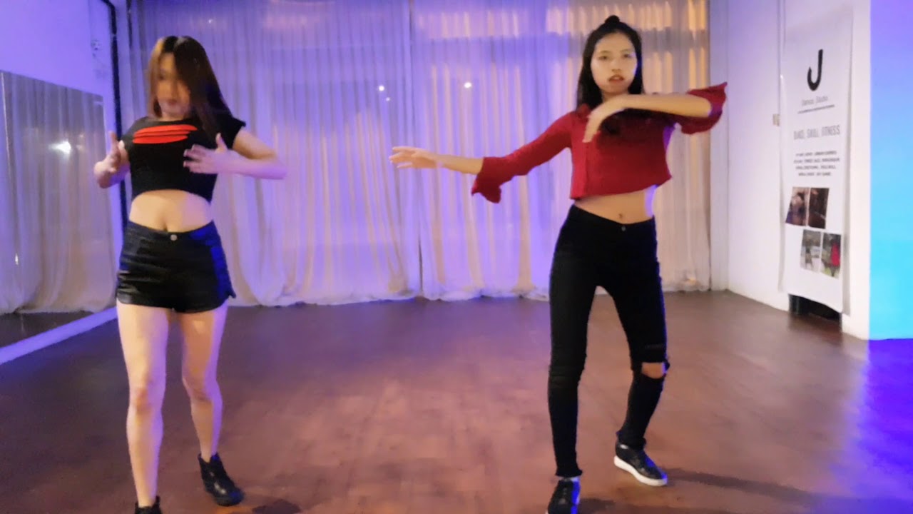 J Dance 2018 CNY Production - Boom! - YouTube