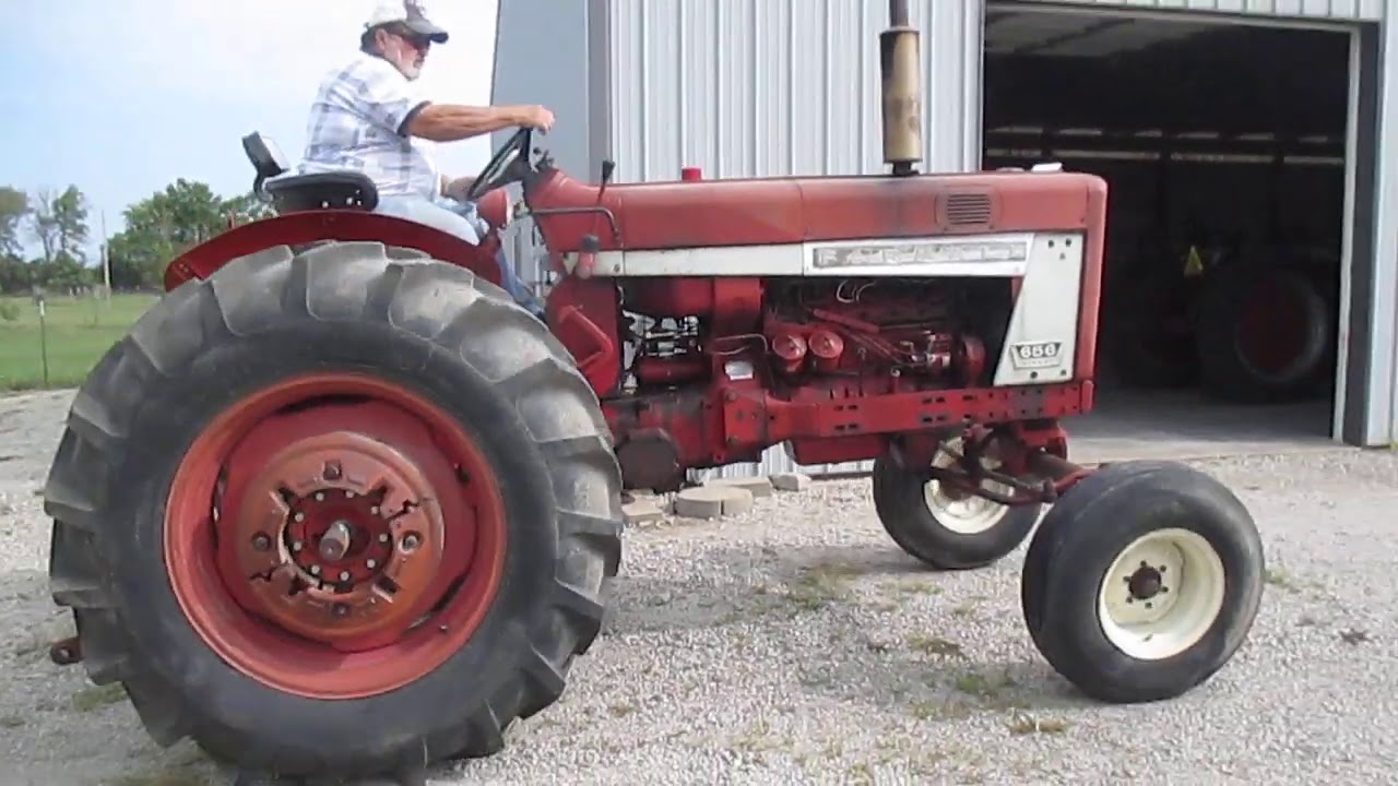 BigIron Online Auction 10-21-2020--GE3707=1967 Farmall 656 Diesel 2wd ...
