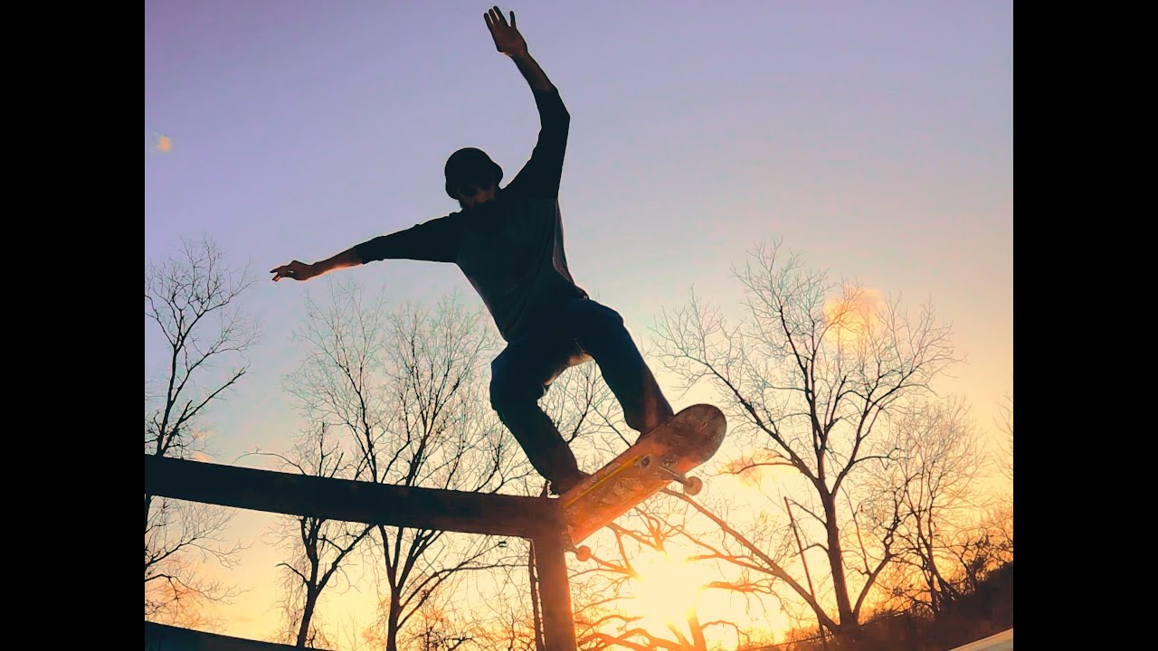 Some fun skating the 3 stair rail - YouTube