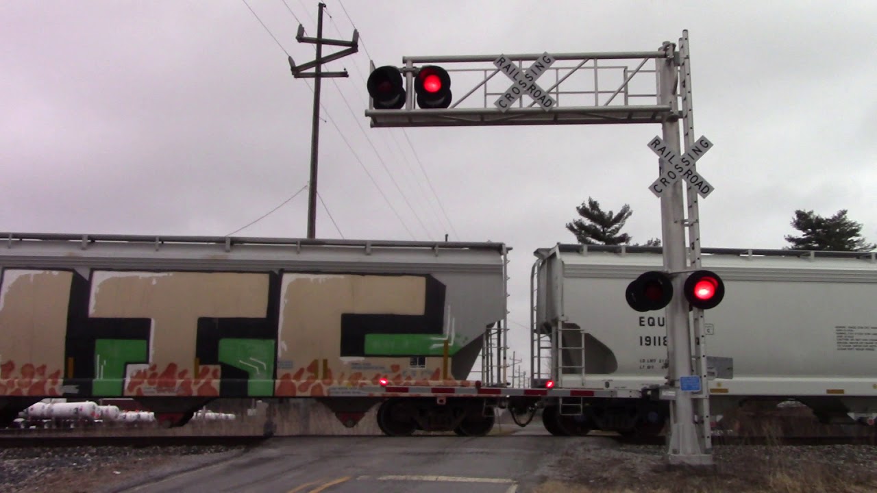 K5LA on CSX 3310 North in Shelby, IN 2/1/20 - YouTube