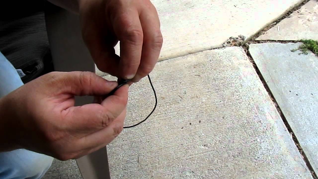 How to make an adjustable knot if it's come undone - YouTube